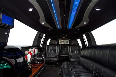 Calgary Limousine Rentals | Luxury Fleet for Any Occasion